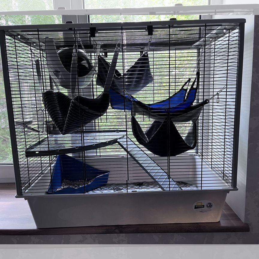 Продам новую клетку Ferplast Furat 78x48x70