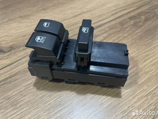 Блок управления стеклоподъемниками VW Polo купить в Хорлово с доставкой ...