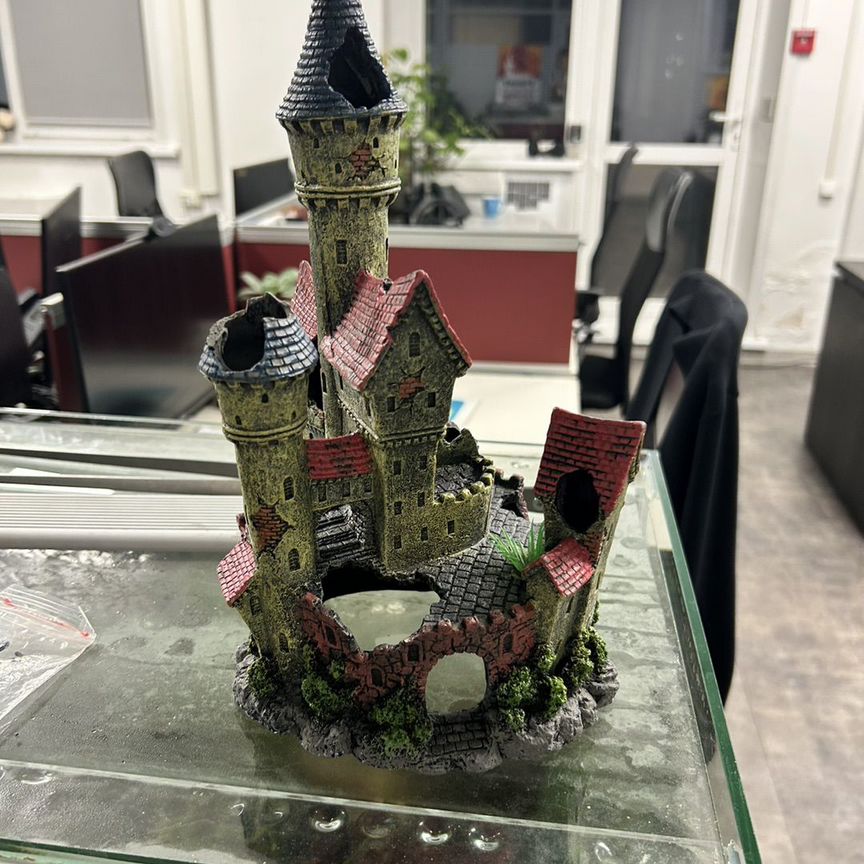 Декорации для аквариума замок