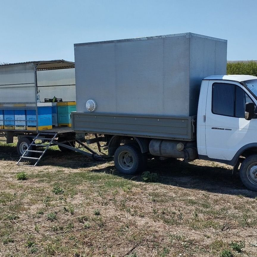 Пчелоприцеп легковой