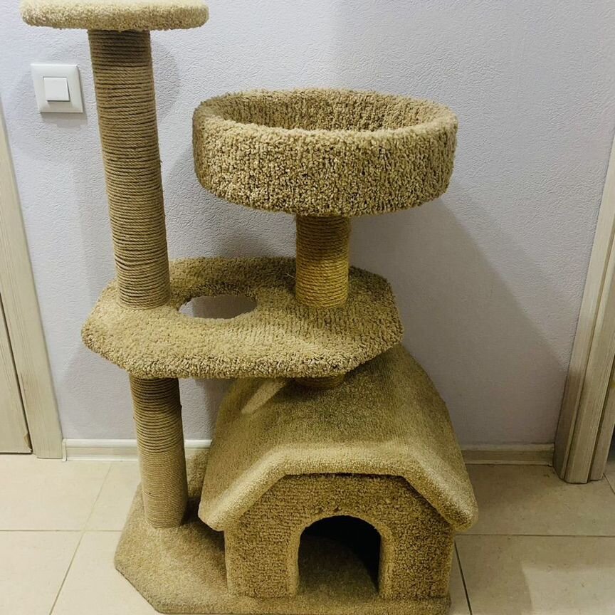 Кошачий домик (высота 107см.)