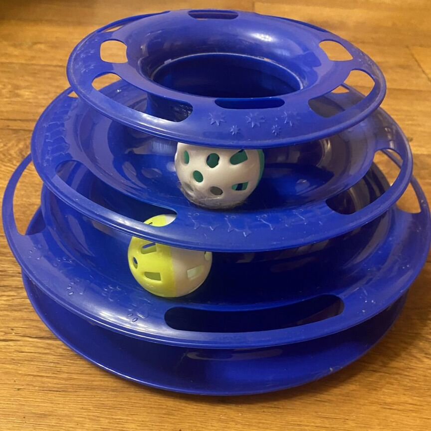 Игрушка для кошки пирамидка