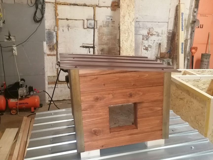 Будка для кошки утепленная