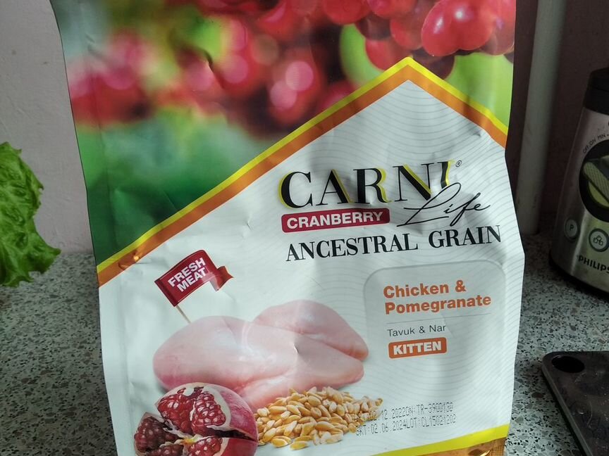 Корм Carni life для котят, беременных кошек