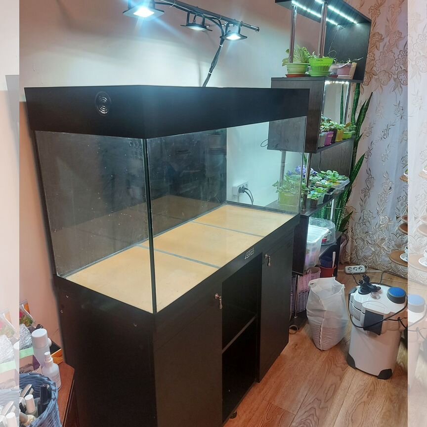 Акиариум 250л