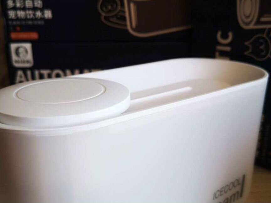 Автоматическая поилка для кошек