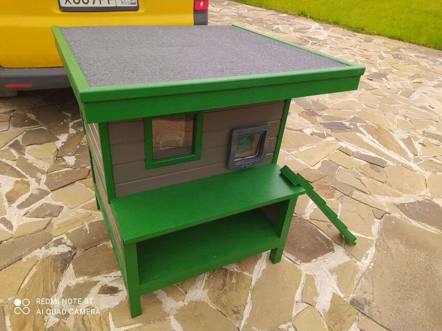 Уличный домик для кошек