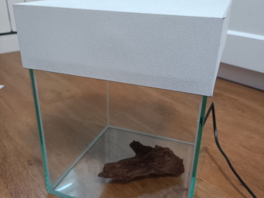 Аквариум 10 литров и оборудование к нему