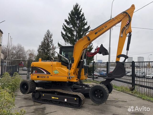 Колёсно-гусеничный экскаватор HZM X9, 2022 купить в Москве | Транспорт | Авито