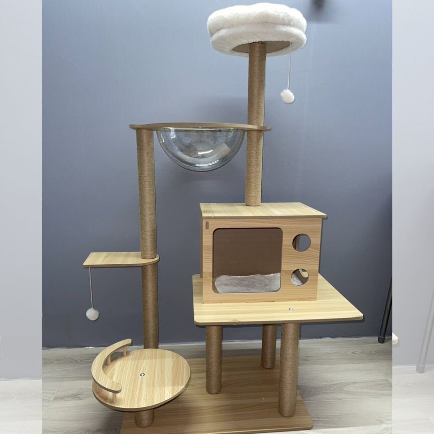 Кошачий домик с когтеточкой