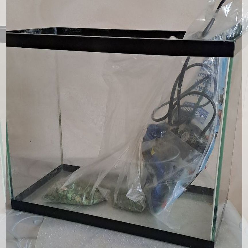 Аквариум 12 л, бу зарезервирован