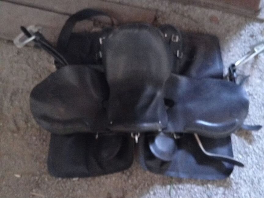 Седло для лошади