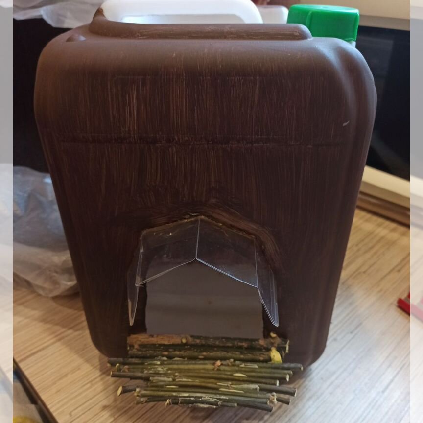 Кормушка для птиц