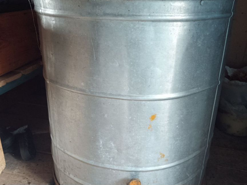 Медогонка 4 рамочная бу