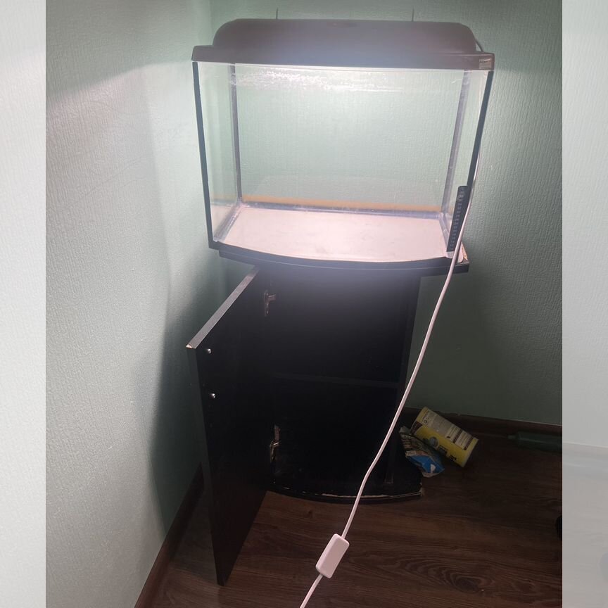 Аквариум с тумбой бу 30 л