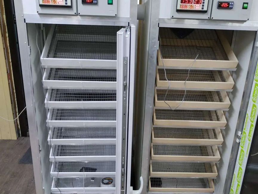 Инкубатор фермерский