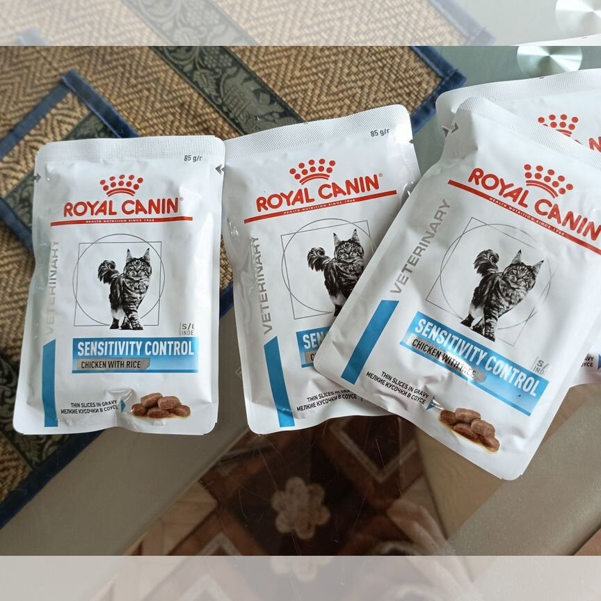 Корм для кошек роял Канин