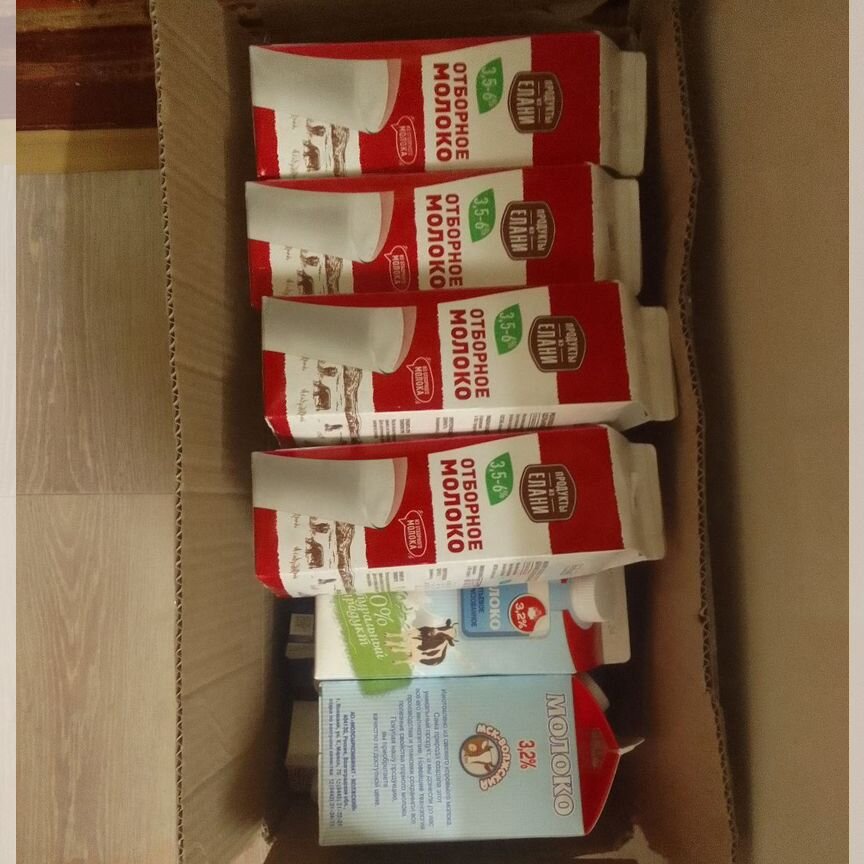 Молоко отборное на корм животным