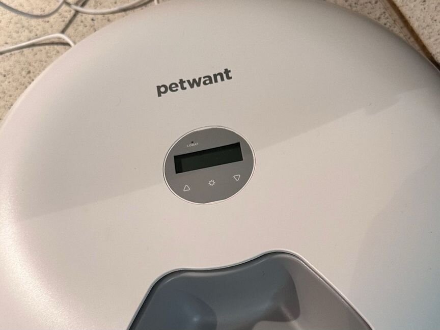 Кормушка автоматическая petwant