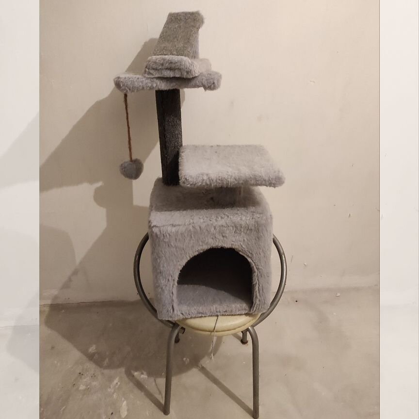 Когтеточка домик для кошки бу