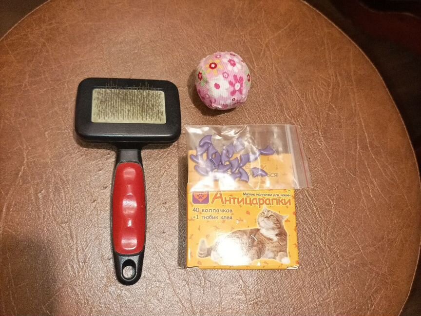 Расческа для кошек, антицарапки, мячик