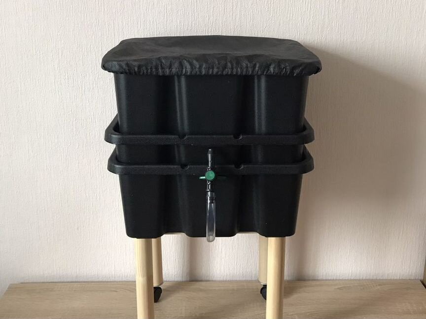 Вермикомпостер (вермиферма) Вормбокс + черви