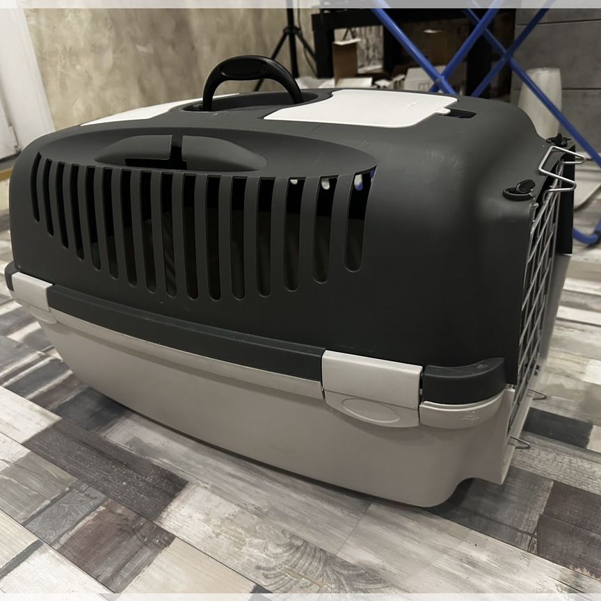 Переноска для средних собак