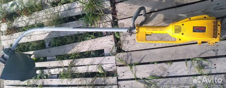 Ryobi RET 700