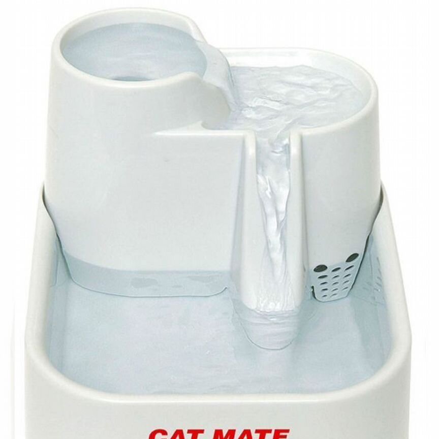 Фонтан поилка для кошек