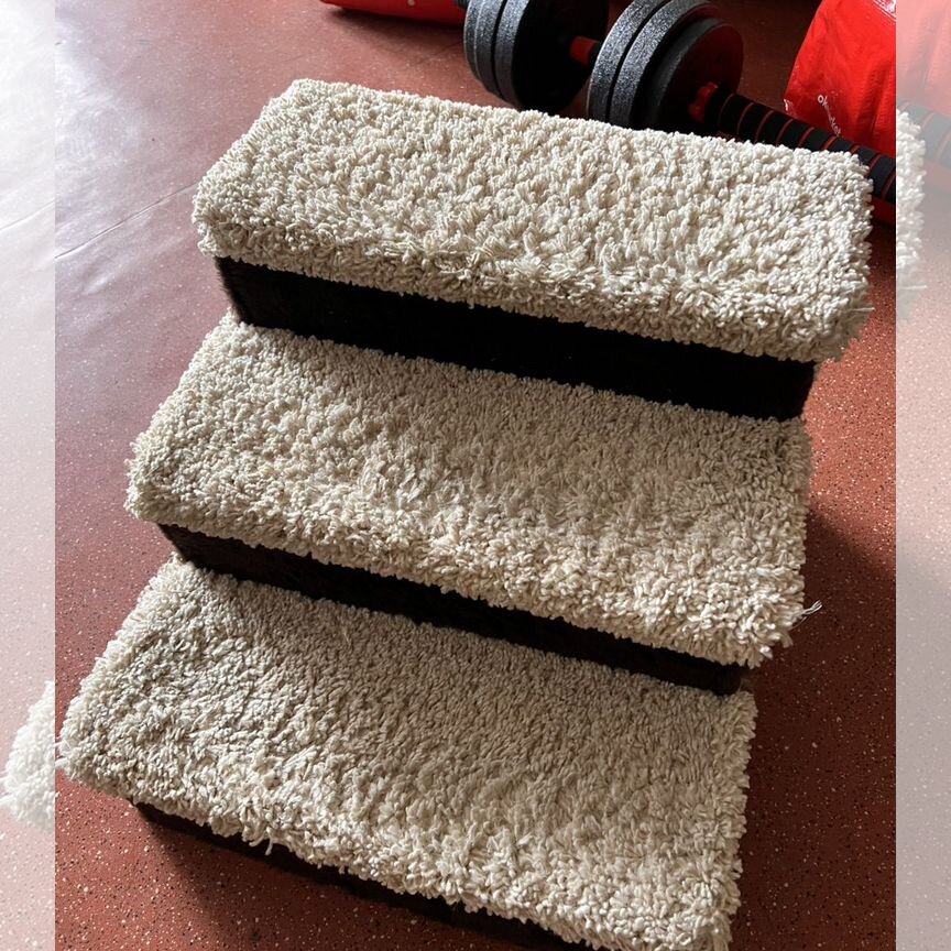 Лесенка для собак мелких пород