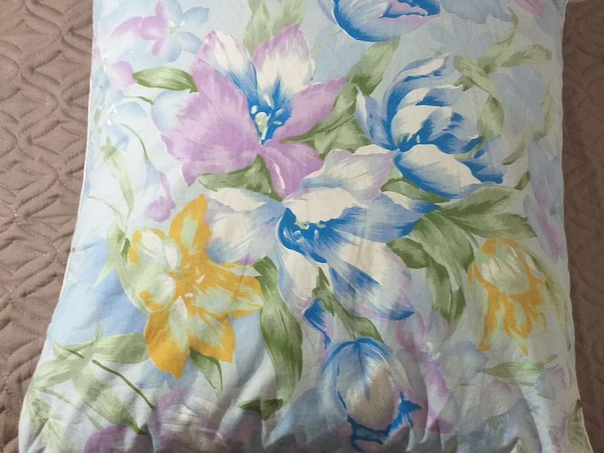 Лежак для животных в приют-64х56см-в виде подушки