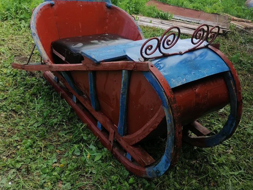 Зимние санки для лошади