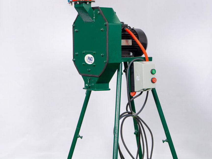 Зернодробилка 220-380В. Дробилка для зерна