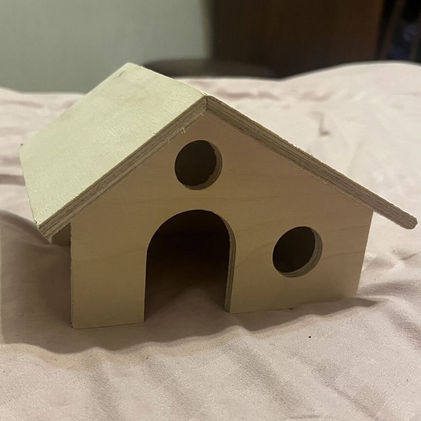 Домик для хомяка деревянный