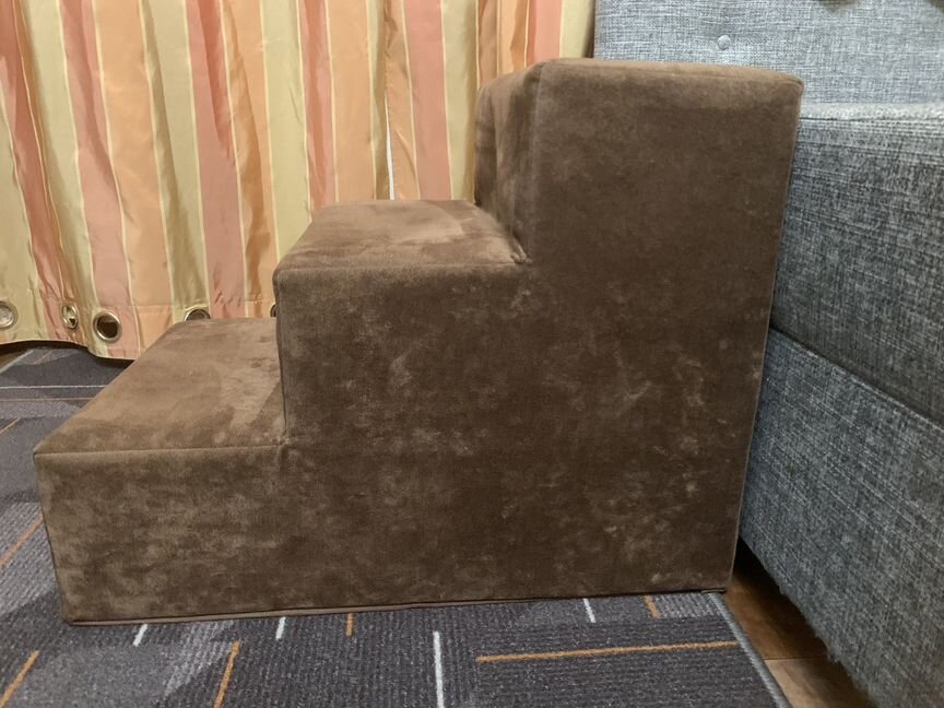 Лестница-ступенька высокая для собак мелких пород