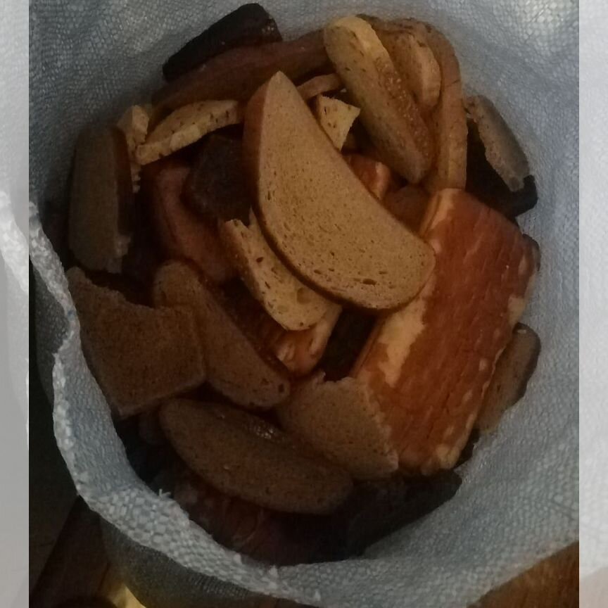 Сухари (хлеб сухой)