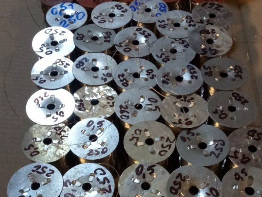 Проволока для рамок пчел светлая нержавеющая 05 мм