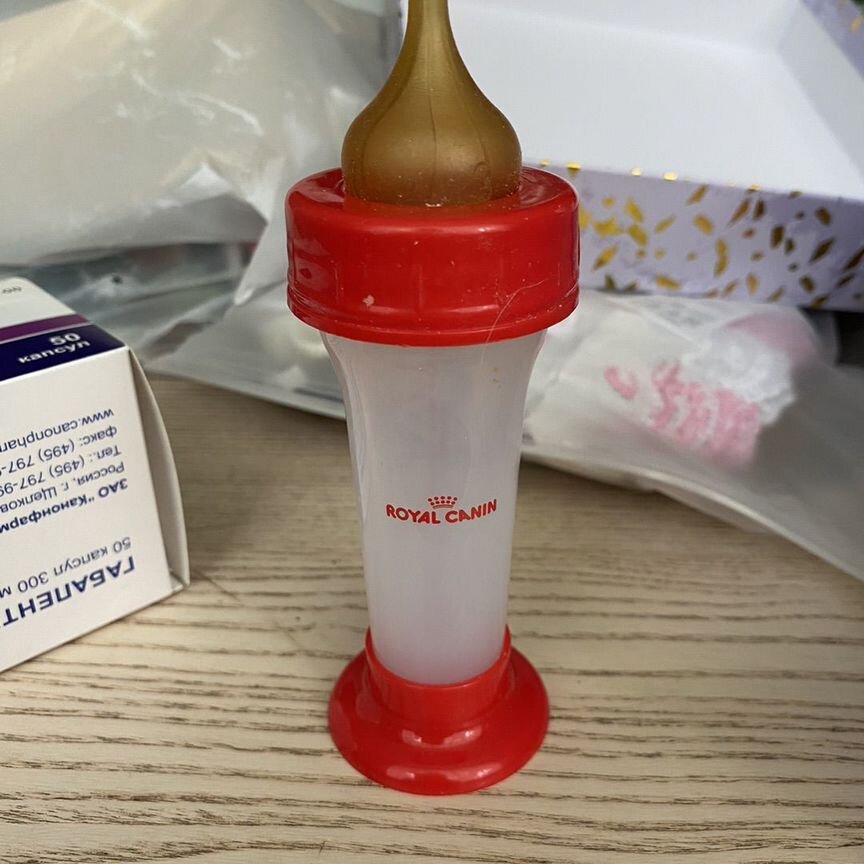 Бутылочки для кормления котят