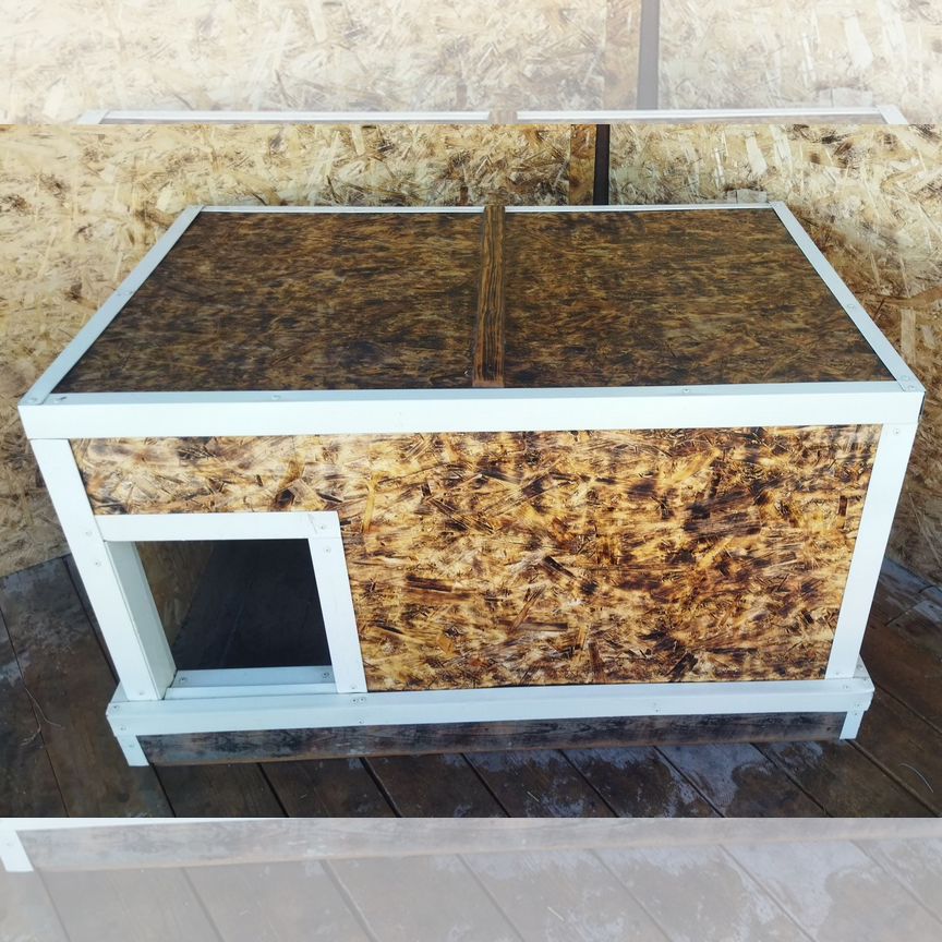 Будка для собаки утепленная с тамбуром