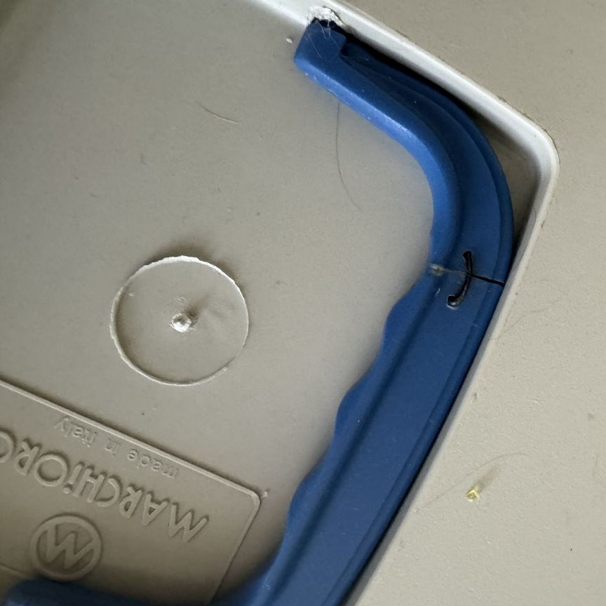 Переноска для кошек и мелких собак