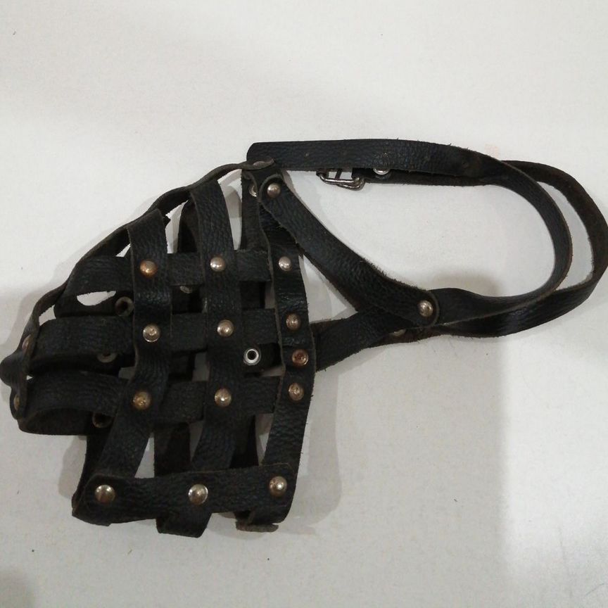 Намордник для собак, кожаный
