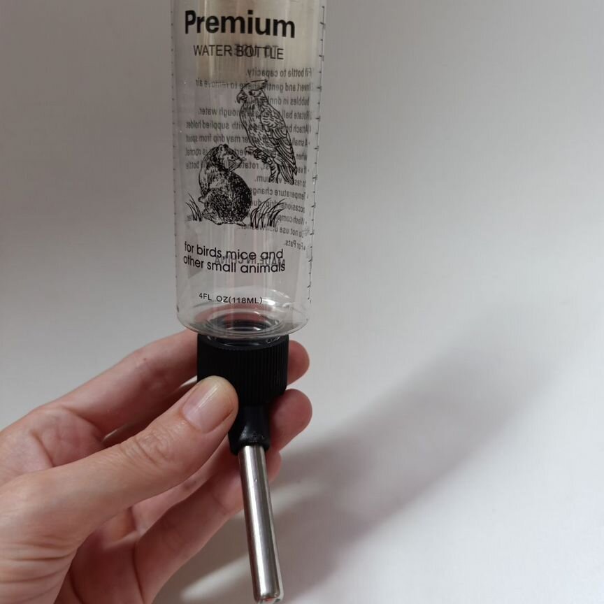 Поилка в клетку для грызунов или птиц