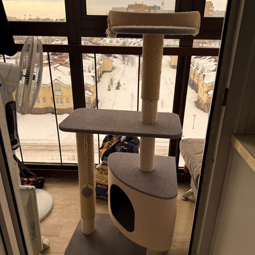 Когтеточка домик для кошки б/у