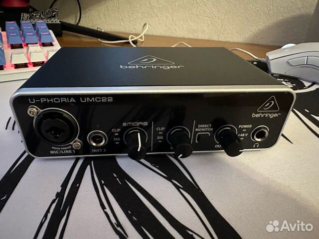 Внешняя Звуковая карта Behringer UMC22 купить в Екатеринбурге с ...