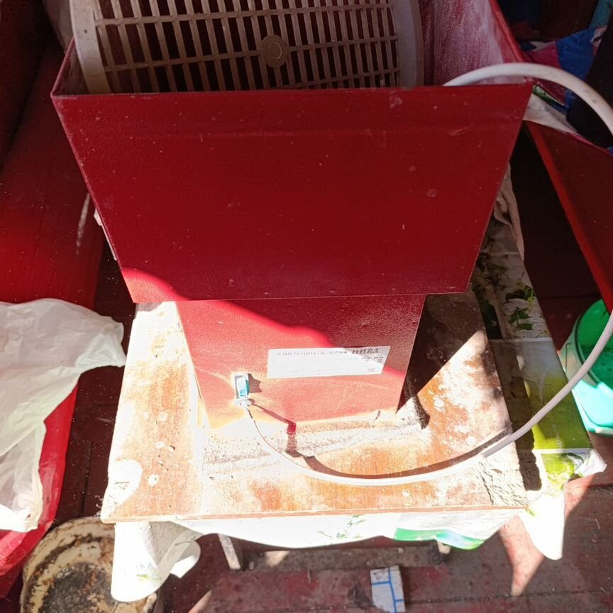 Зернодробилка бу