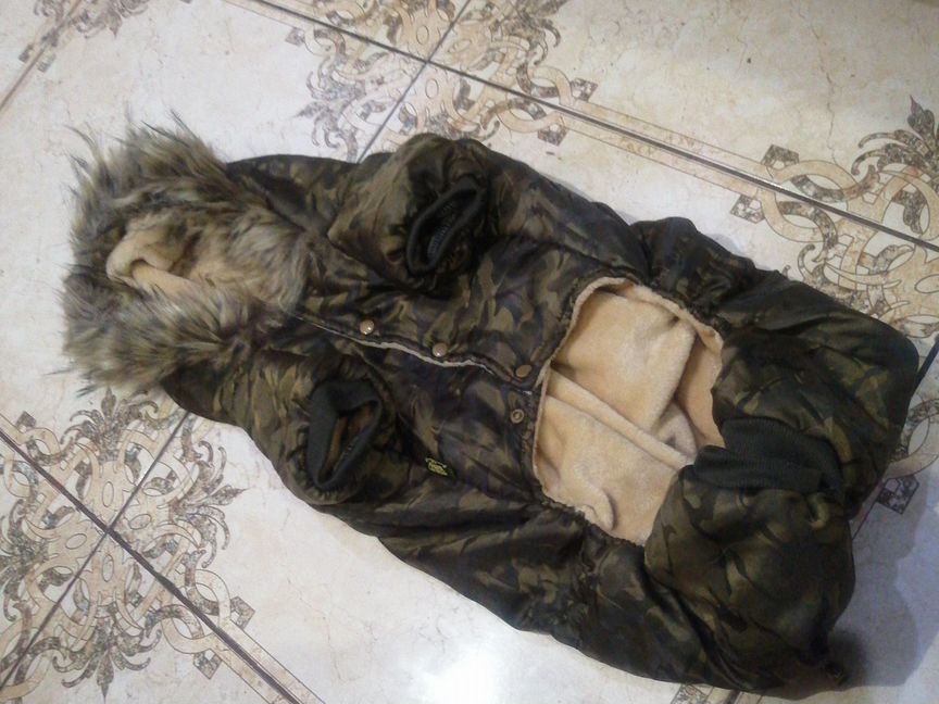 Одежда для средних и маленьких собак