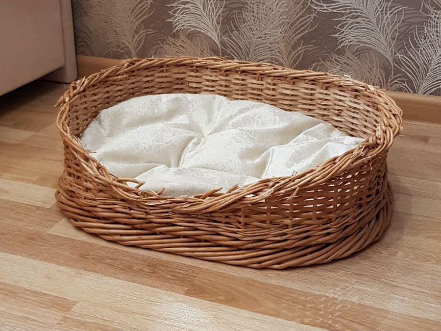 Лежанка для животных плетеная из лозы