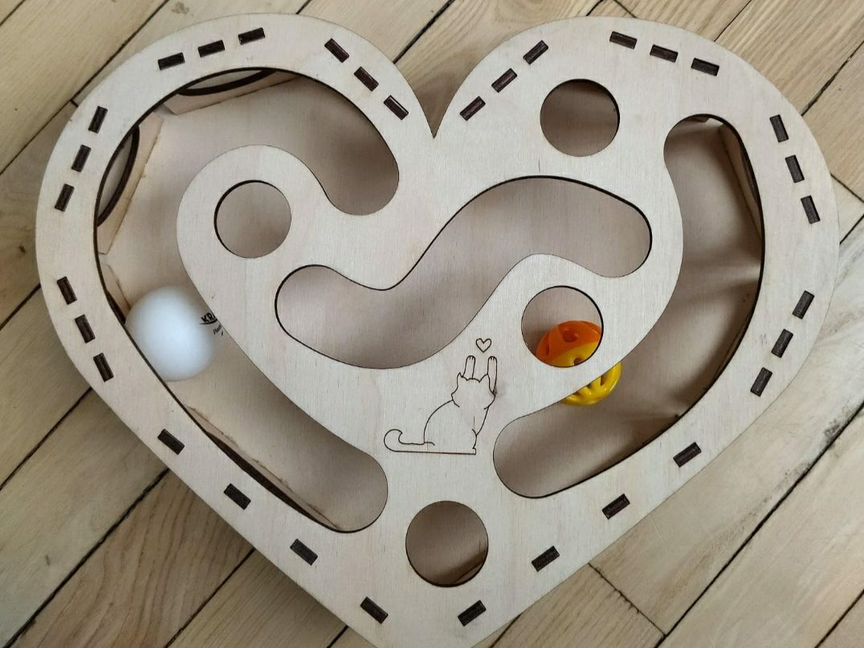 Игрушка для кошки, лабиринт (подарок)