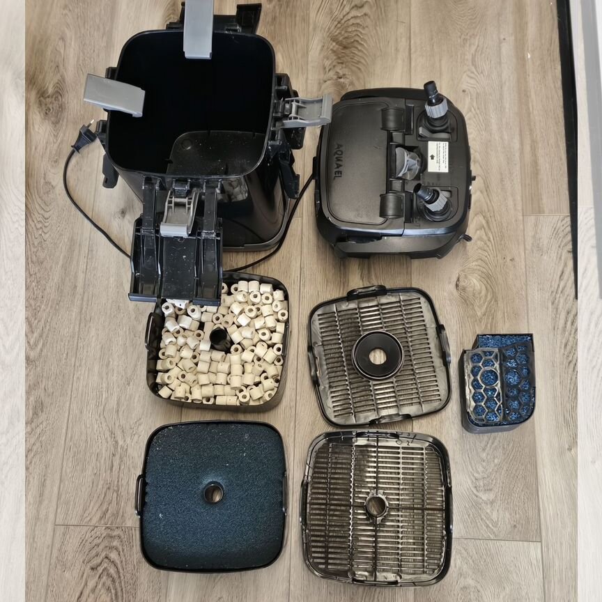 Внешний фильтр aquael ultramax 1000