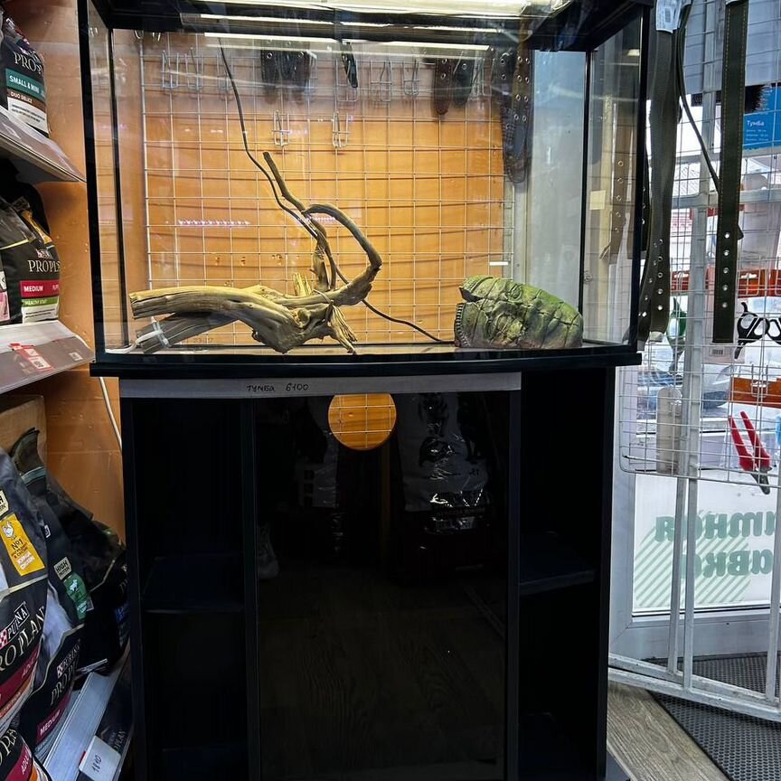 Аквариум телевизор на 100 литров с тумбой